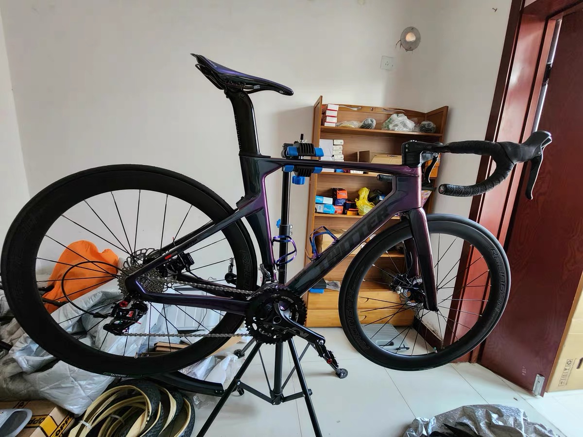 Xe Đạp Đua Twitter R10 Phanh Đĩa 2024 - ThiThiBike